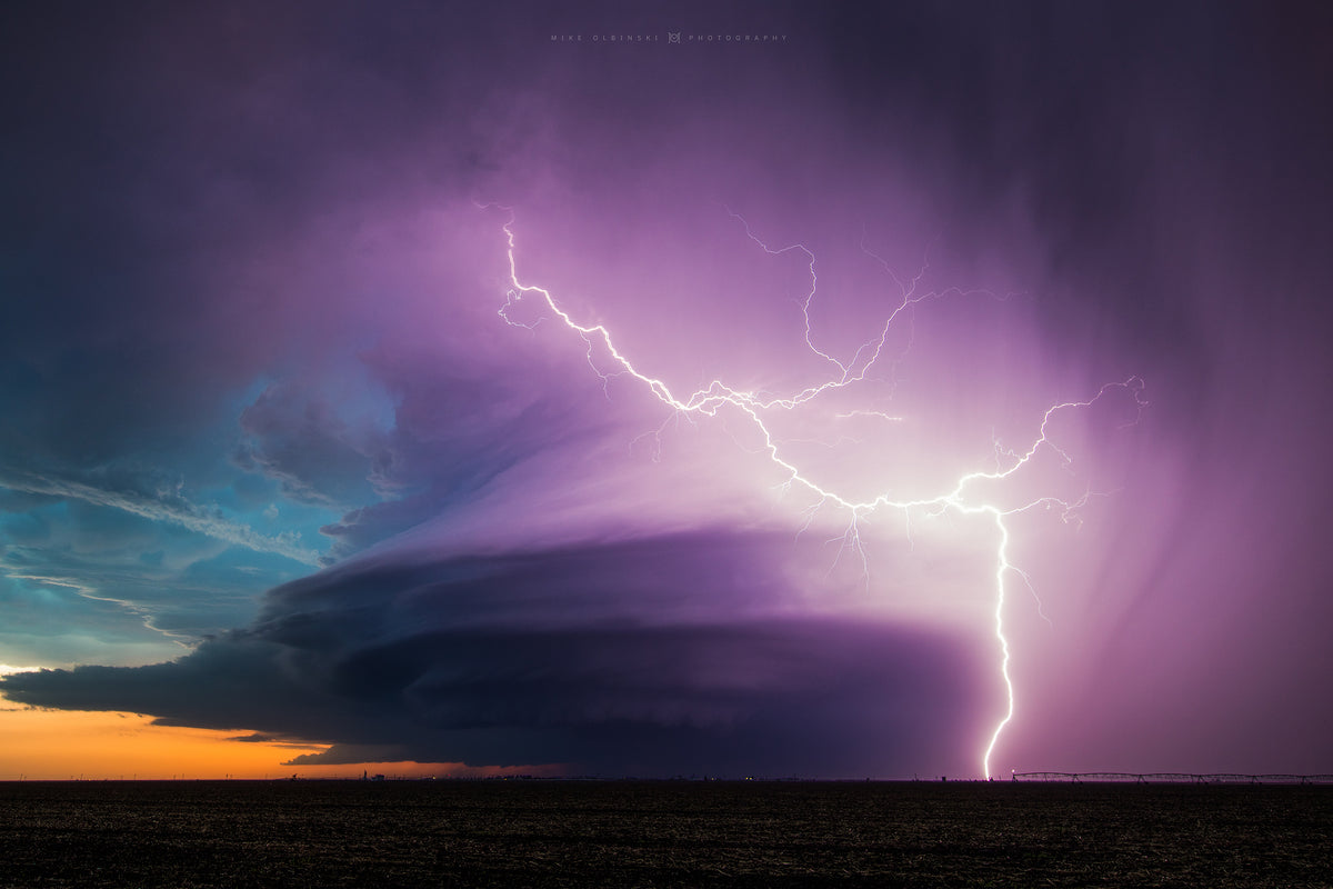 Davis Sponsors Storm Photo of the Year Contest — Davis Instruments