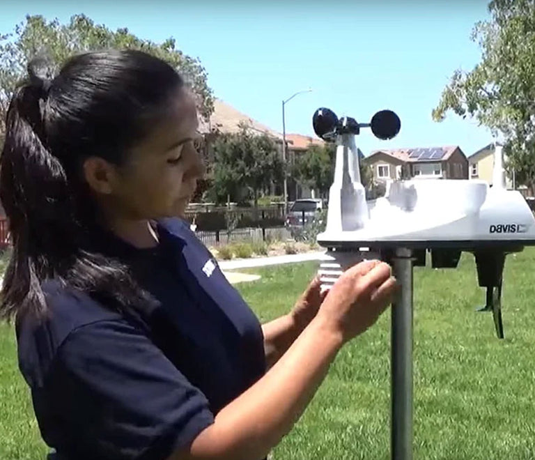 Weather Station Replacement Parts — Davis Instruments